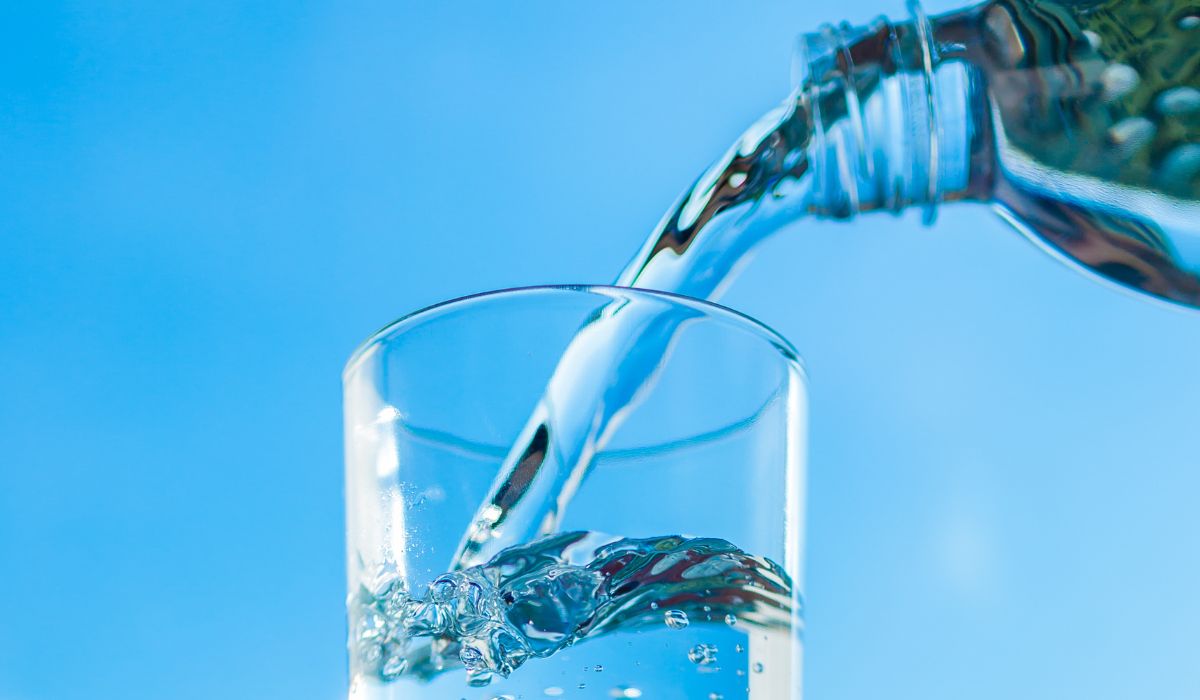 Is Drinking Mineral Water Good For You? – MOUNTAIN FALLS ESTATE (PTY) LTD - Mineral Water